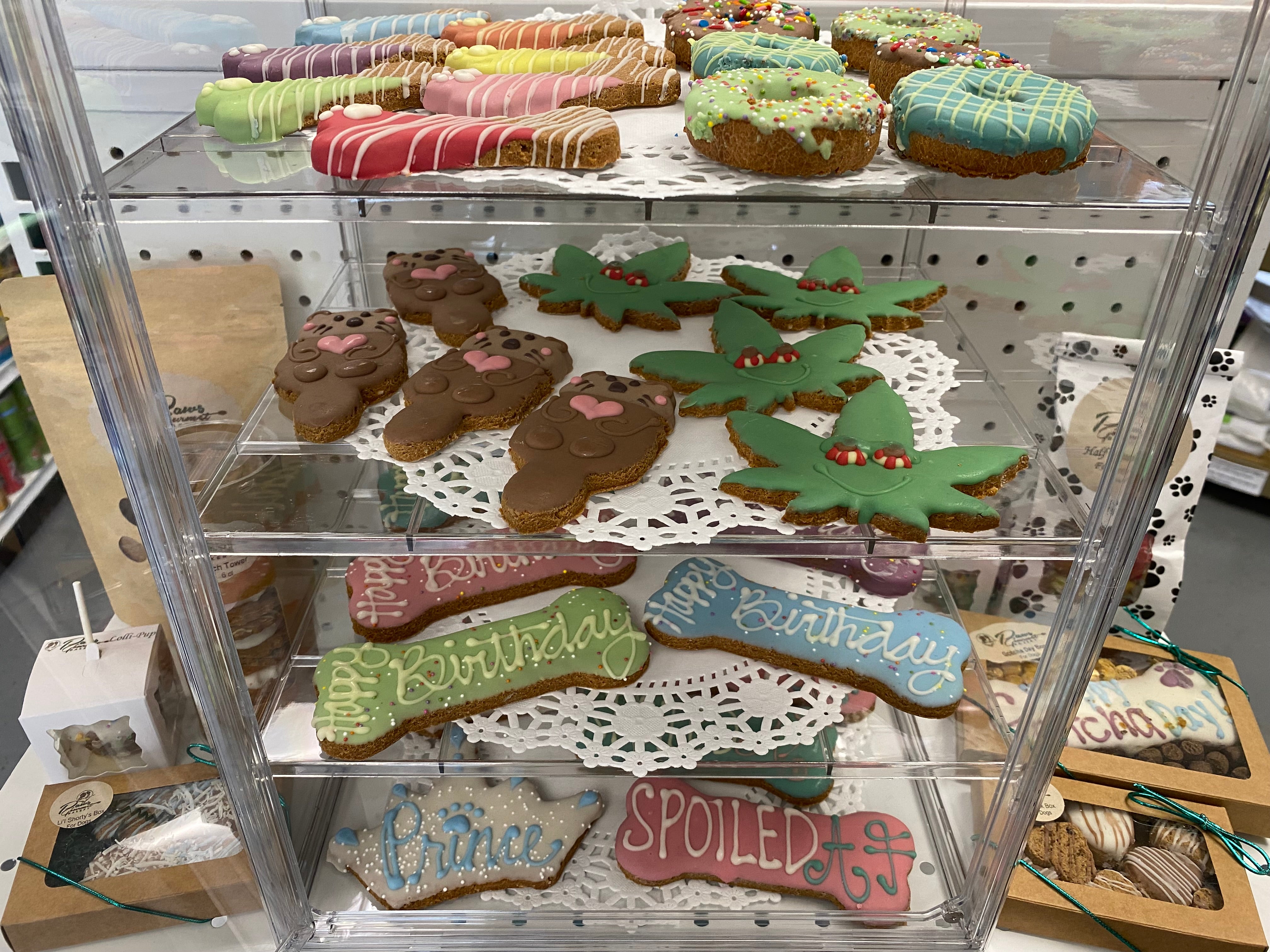 Paws Gourmet Bakery – Pet Paradise - Harvard